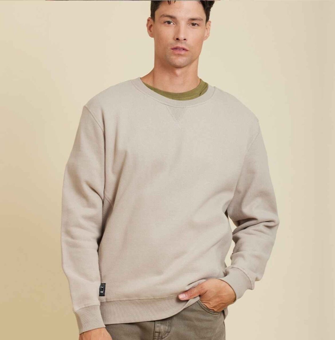 Buzo Rusty modelo Cego, color crema – FashionPoint